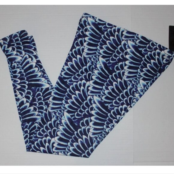 Ed Hardy | Pants & Jumpsuits | Blue Purple Feather Print Leggings Ed ...